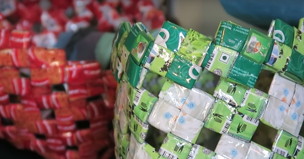 UPCYCLING: Design from trash.