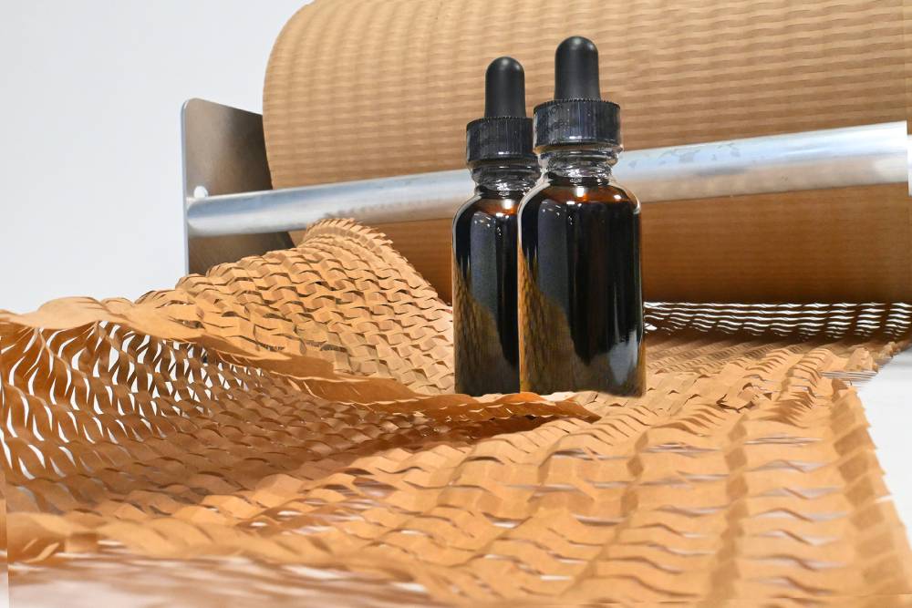 PACKAGING: Sustainable Cushion Wrap Solution.