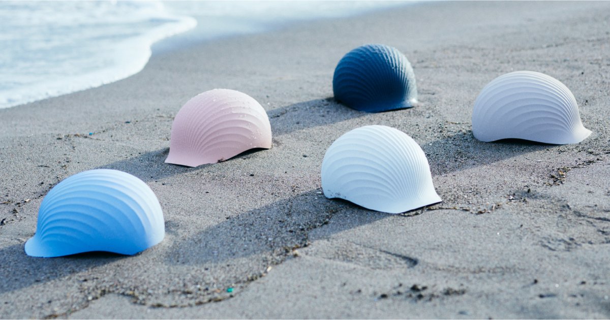 A Shell-Inspired Helmet Made From Clamshells.